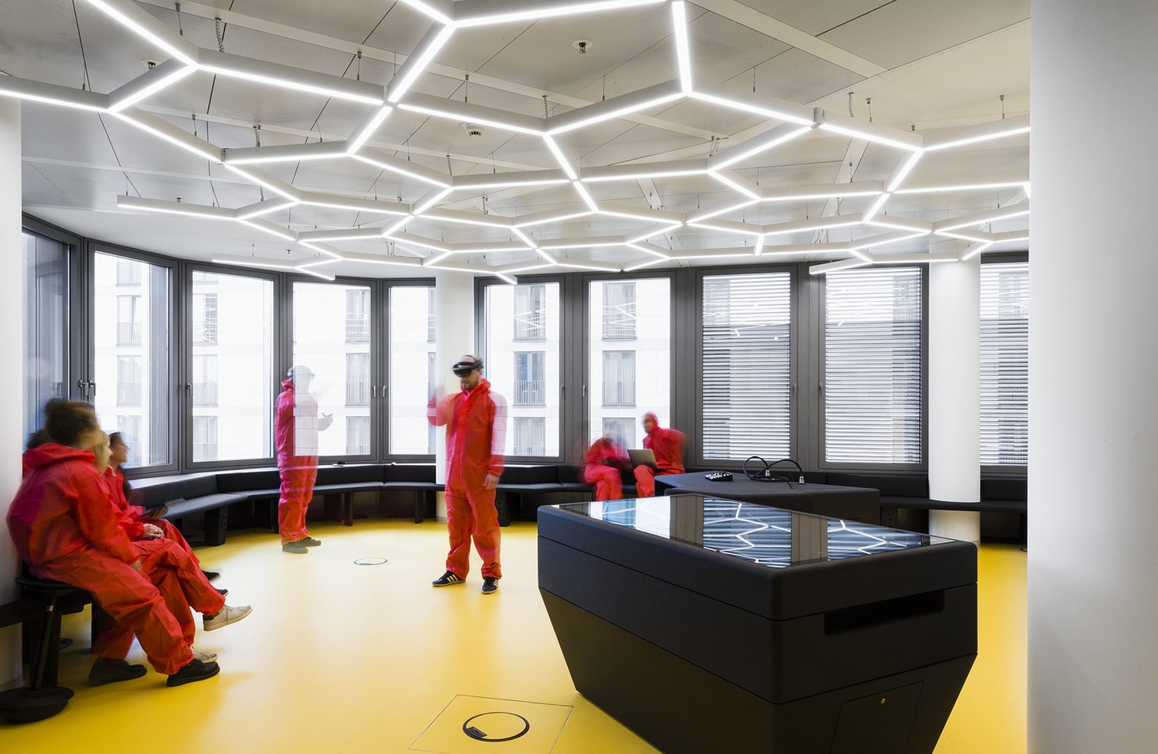 EY Wavespace – Kinzo